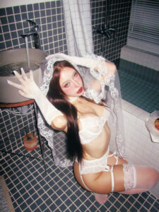 CREAZ – Women Vibe In Your Mind